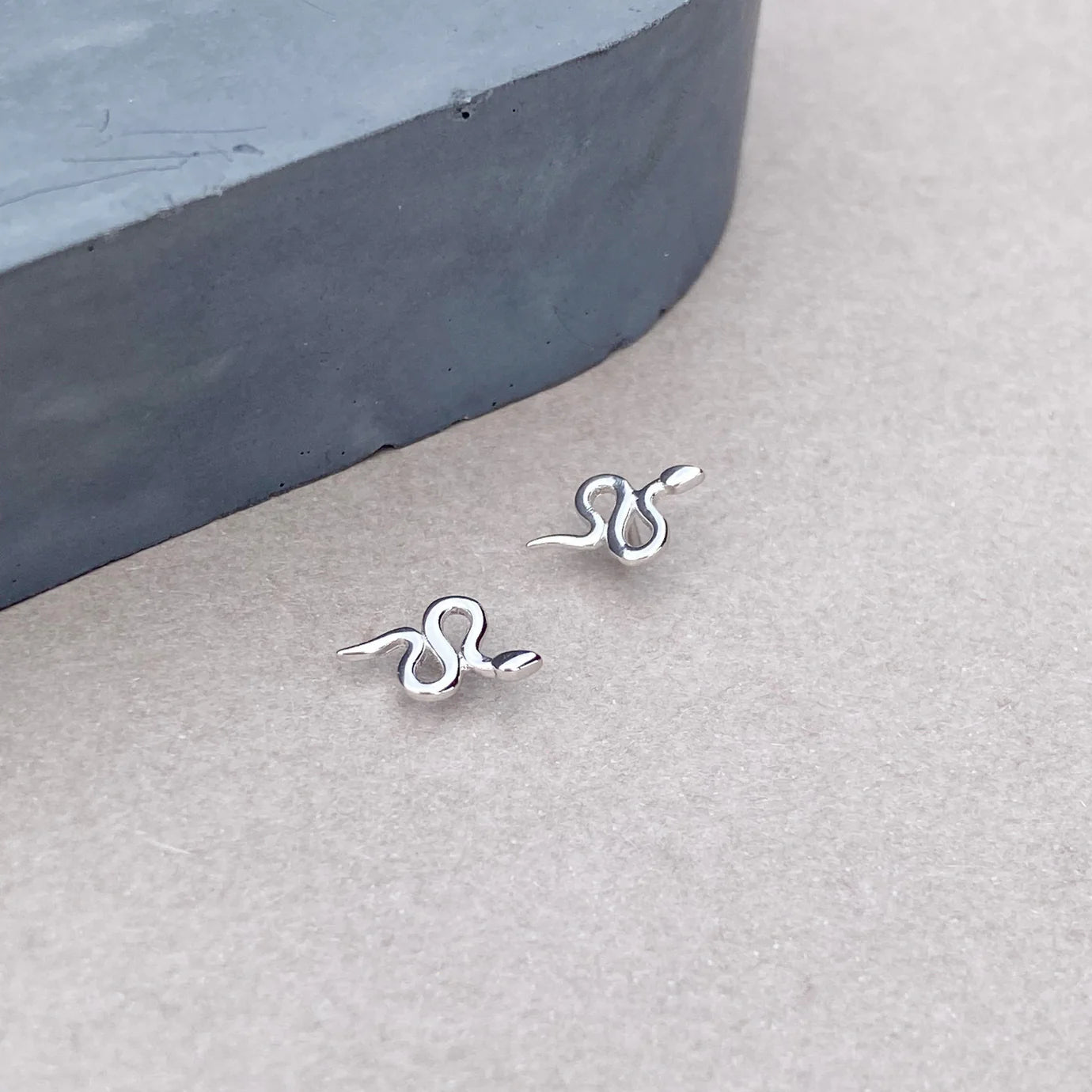 Snake Stud by Ear Kit – Moni & Coli